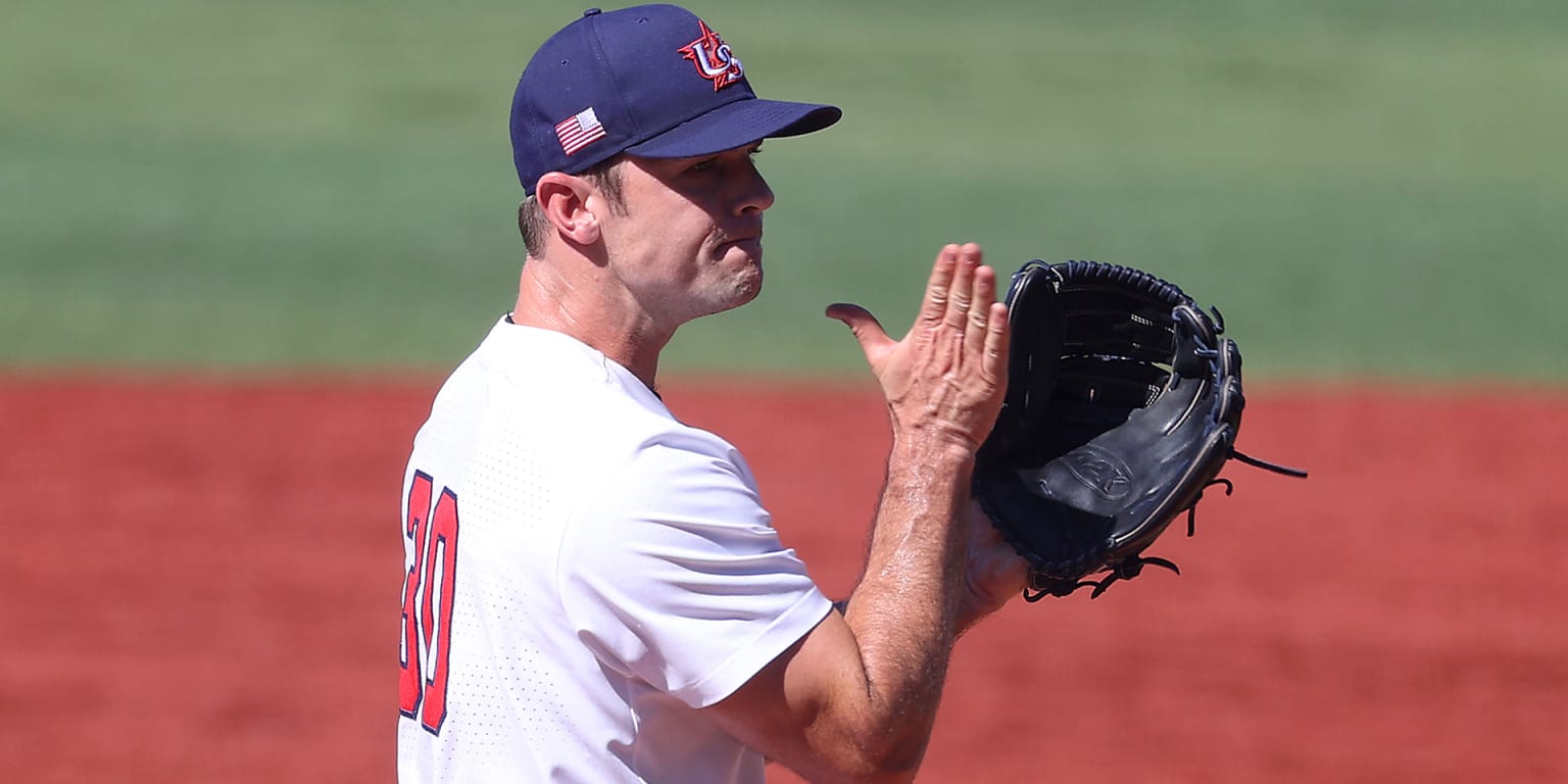David Robertson signs deal with Rays