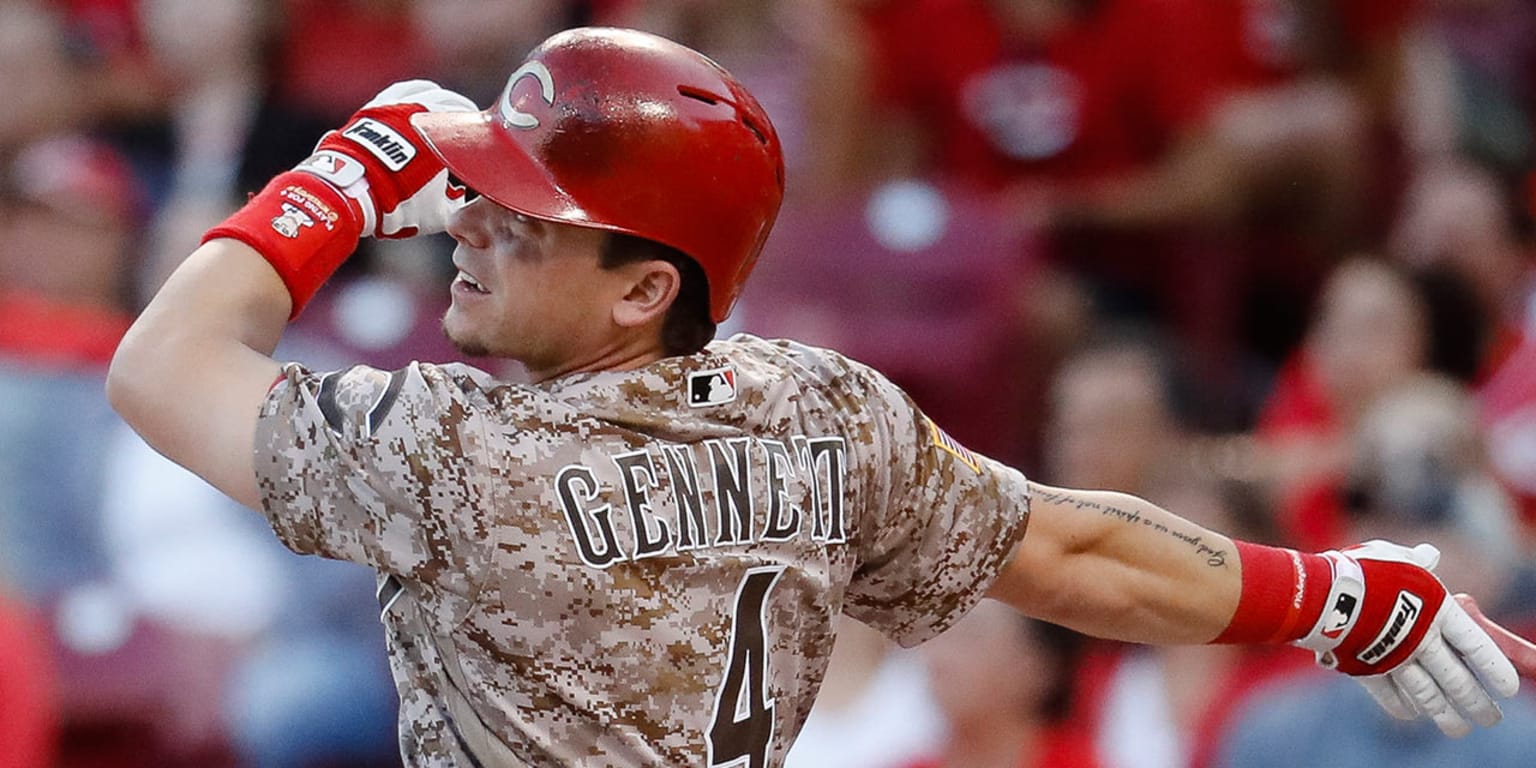 Scooter Gennett leads Reds over Cardinals