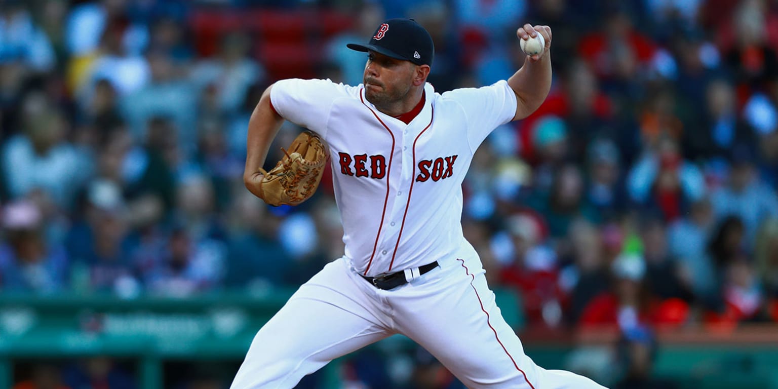 Red Sox Robby Scott has elbow surgery