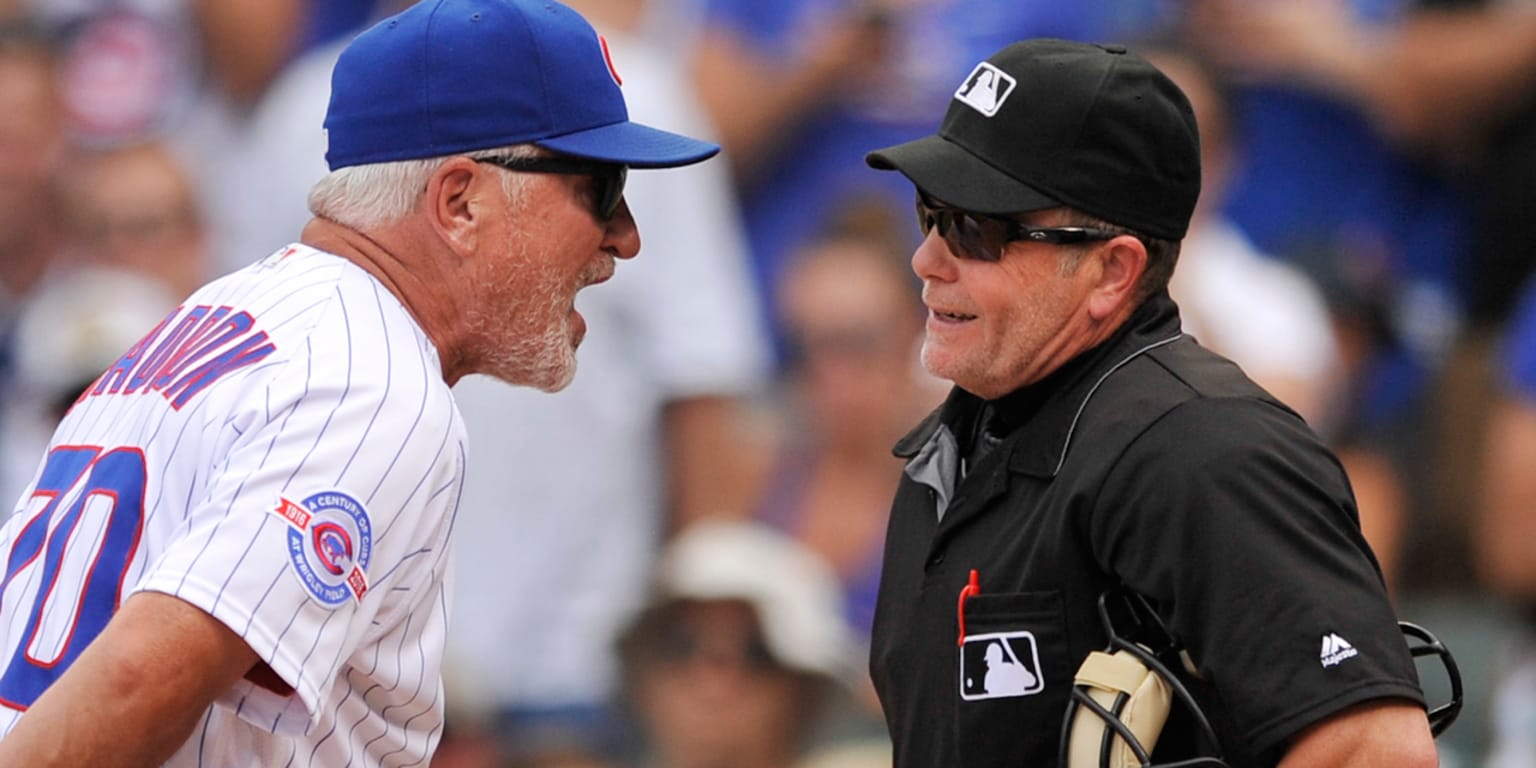 Cubs' Joe Maddon ejected for arguing strike