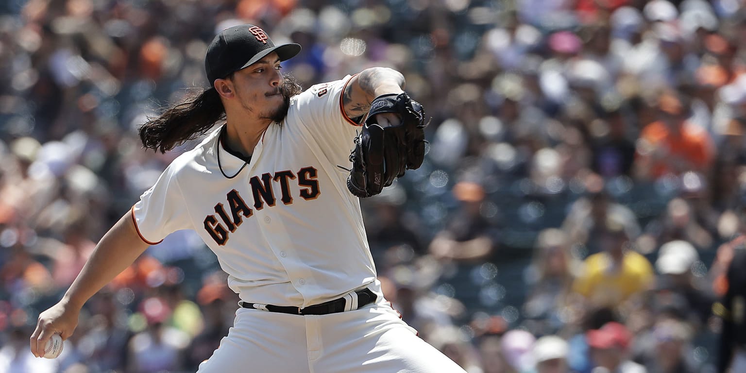 Dereck Rodriguez holds Bucs to two hits in win