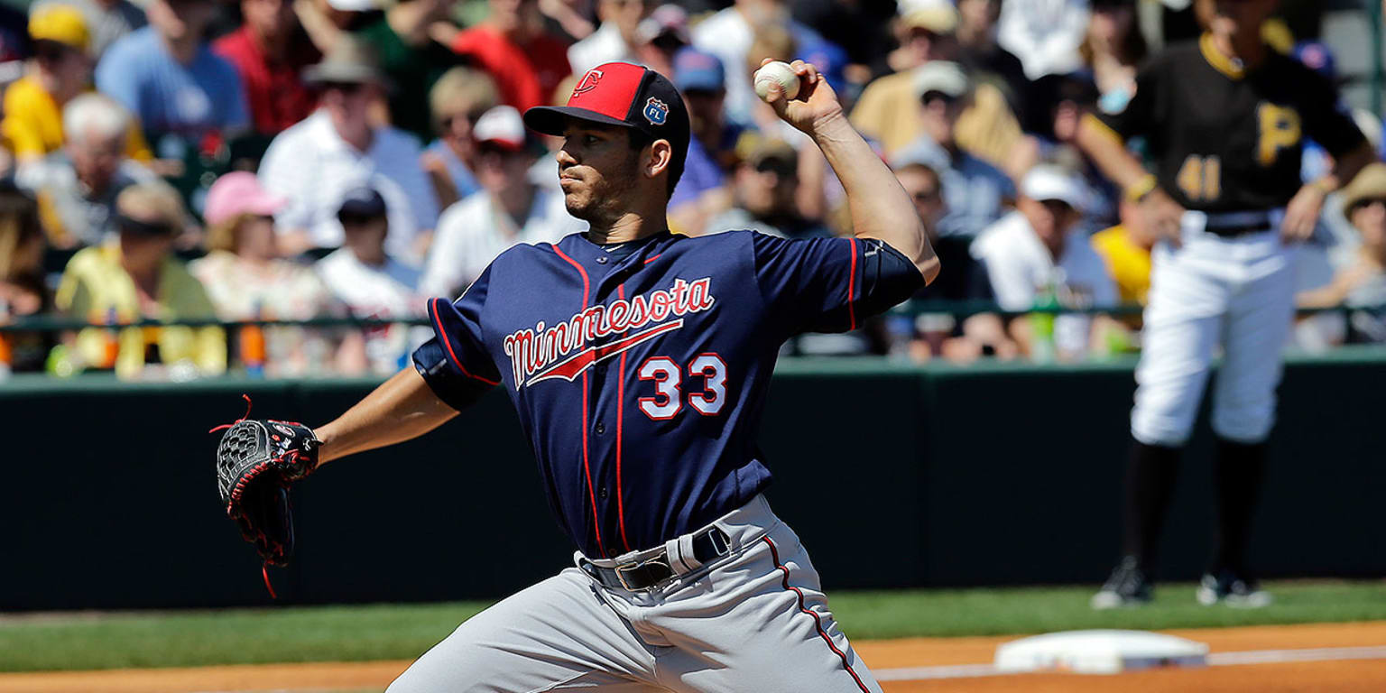 Tommy Milone, Mike Leake toss scoreless starts