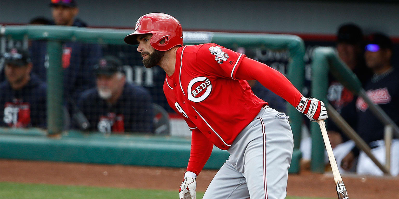 Jose Peraza giving extra effort at Reds camp