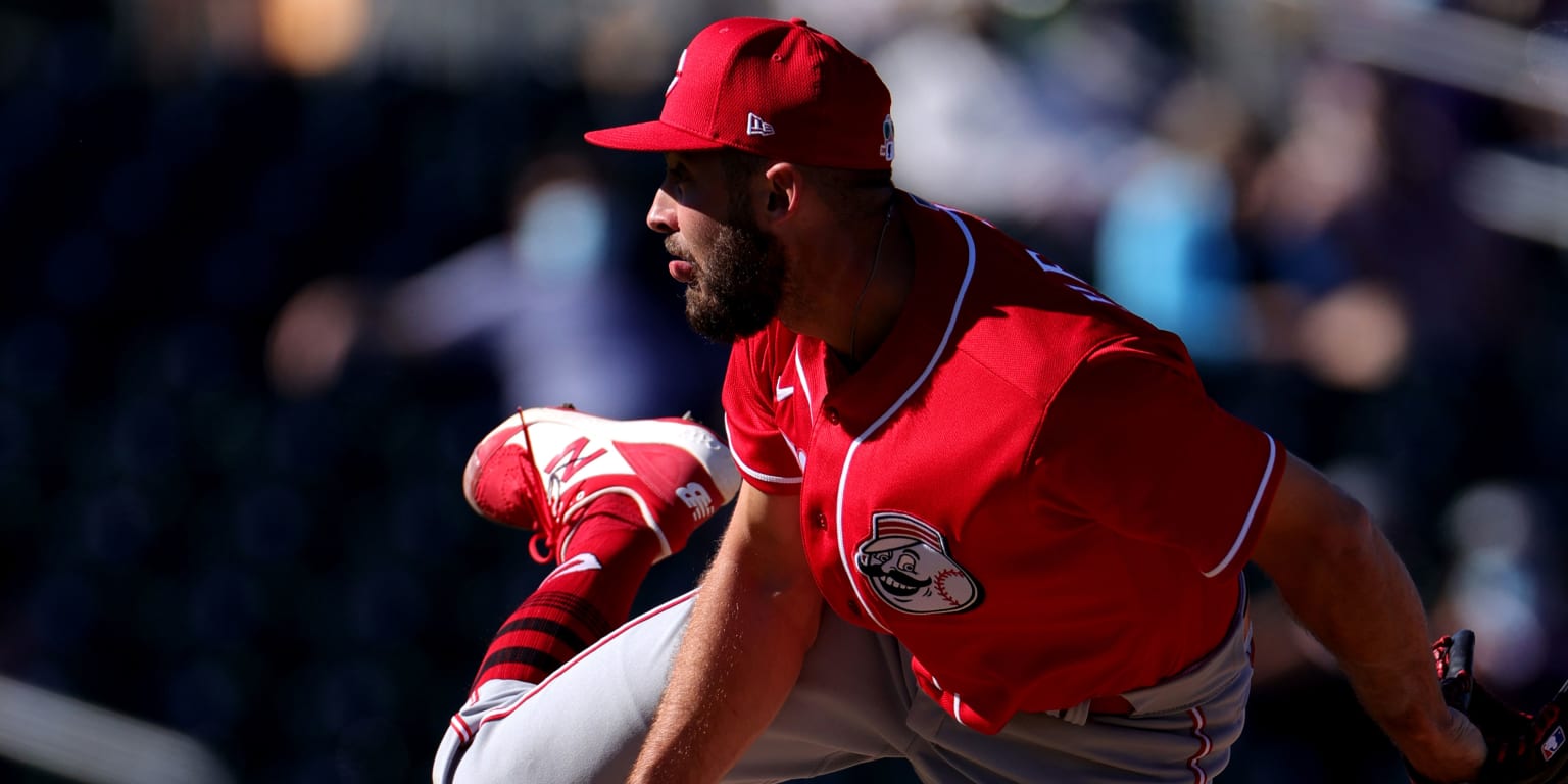 Ryan Hendrix earns first career win