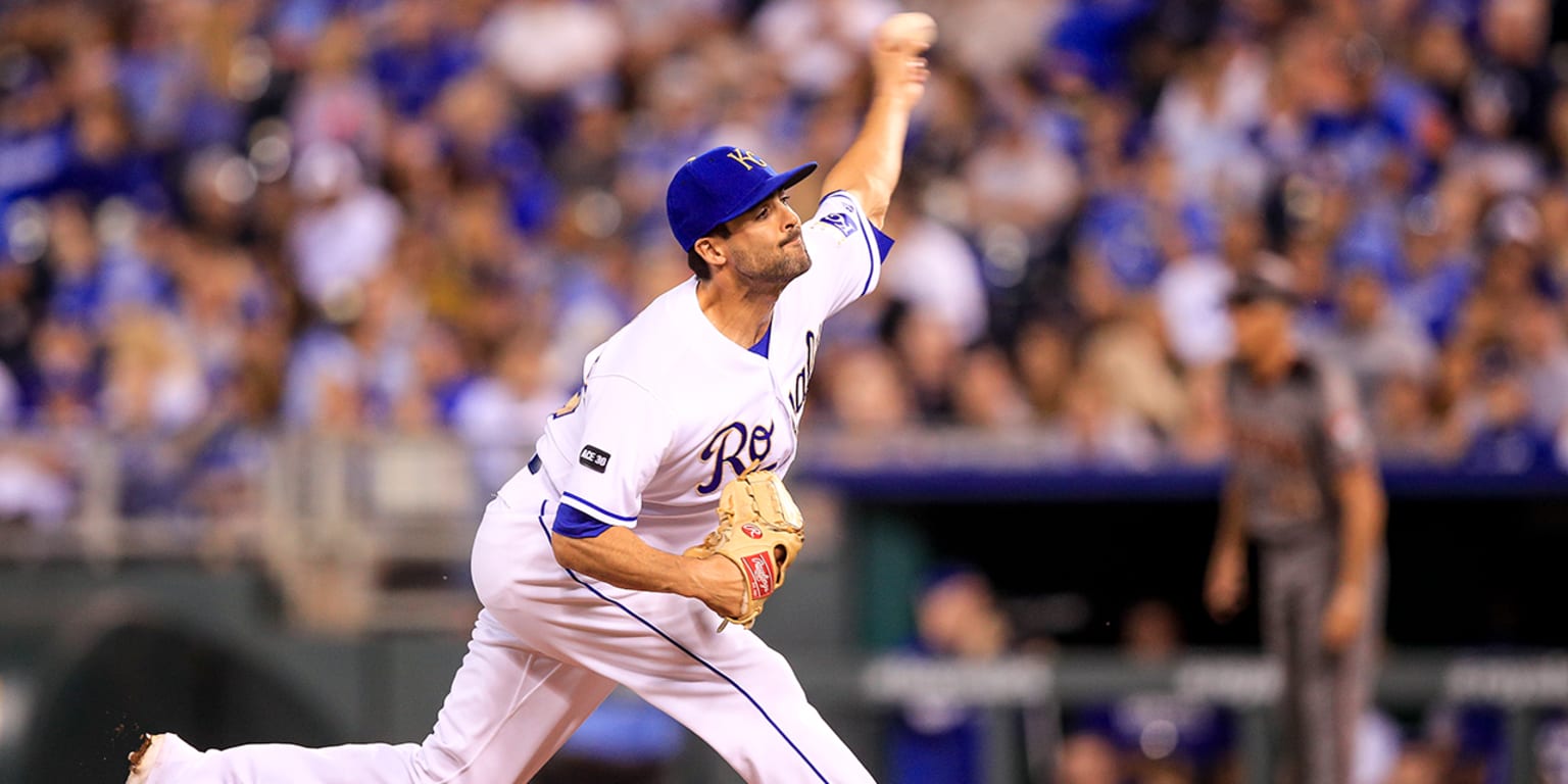 Dodgers acquire Scott Alexander in 3-team deal