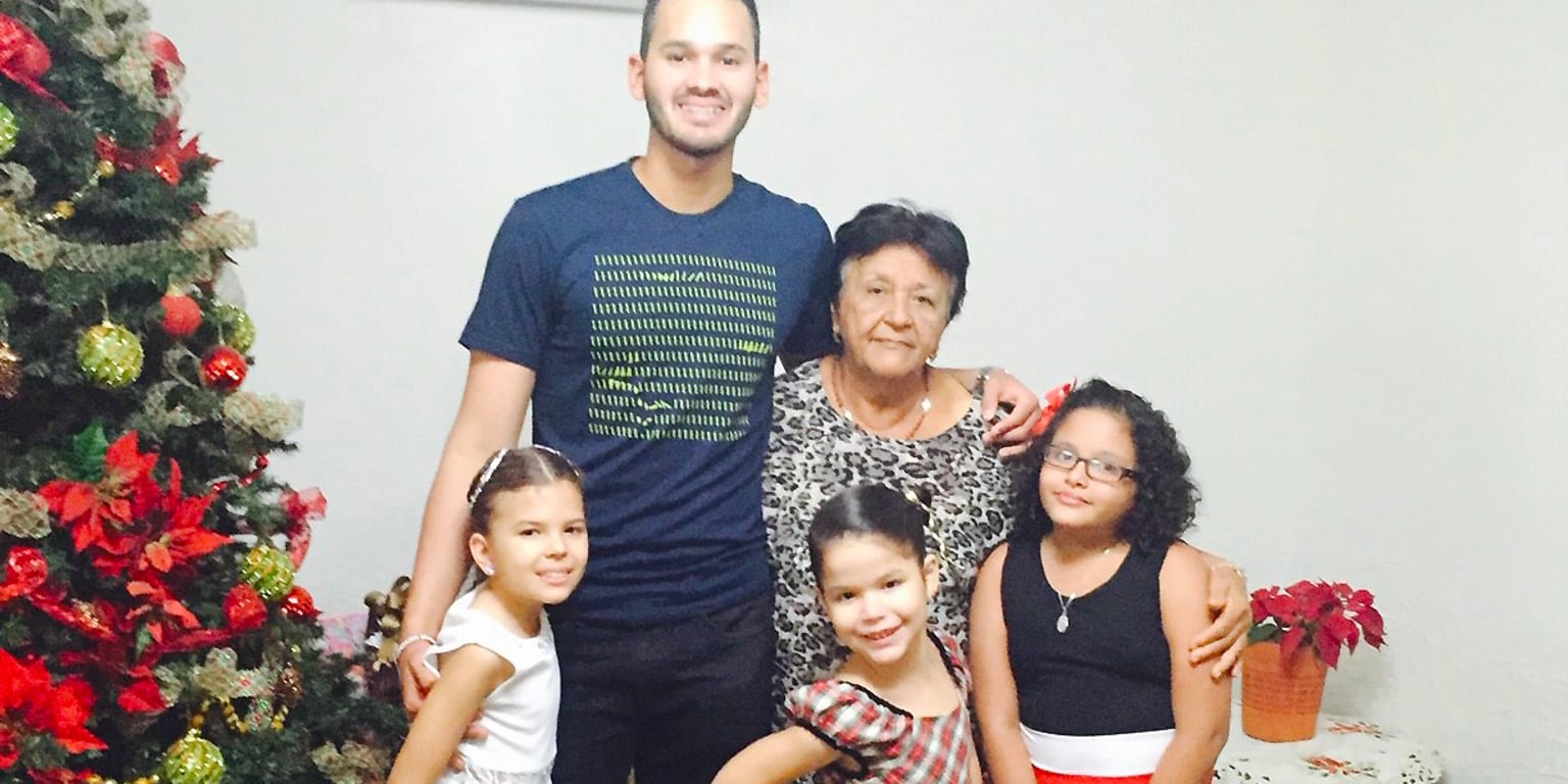 Pablo Lopez gathers with family for holidays
