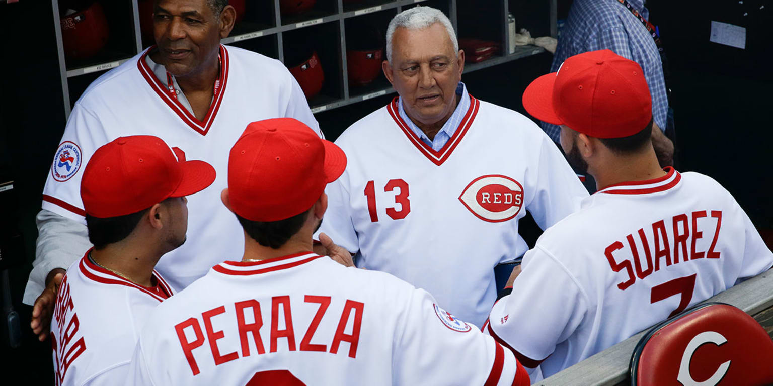 Reds learning from Pete Rose, 1976 champions