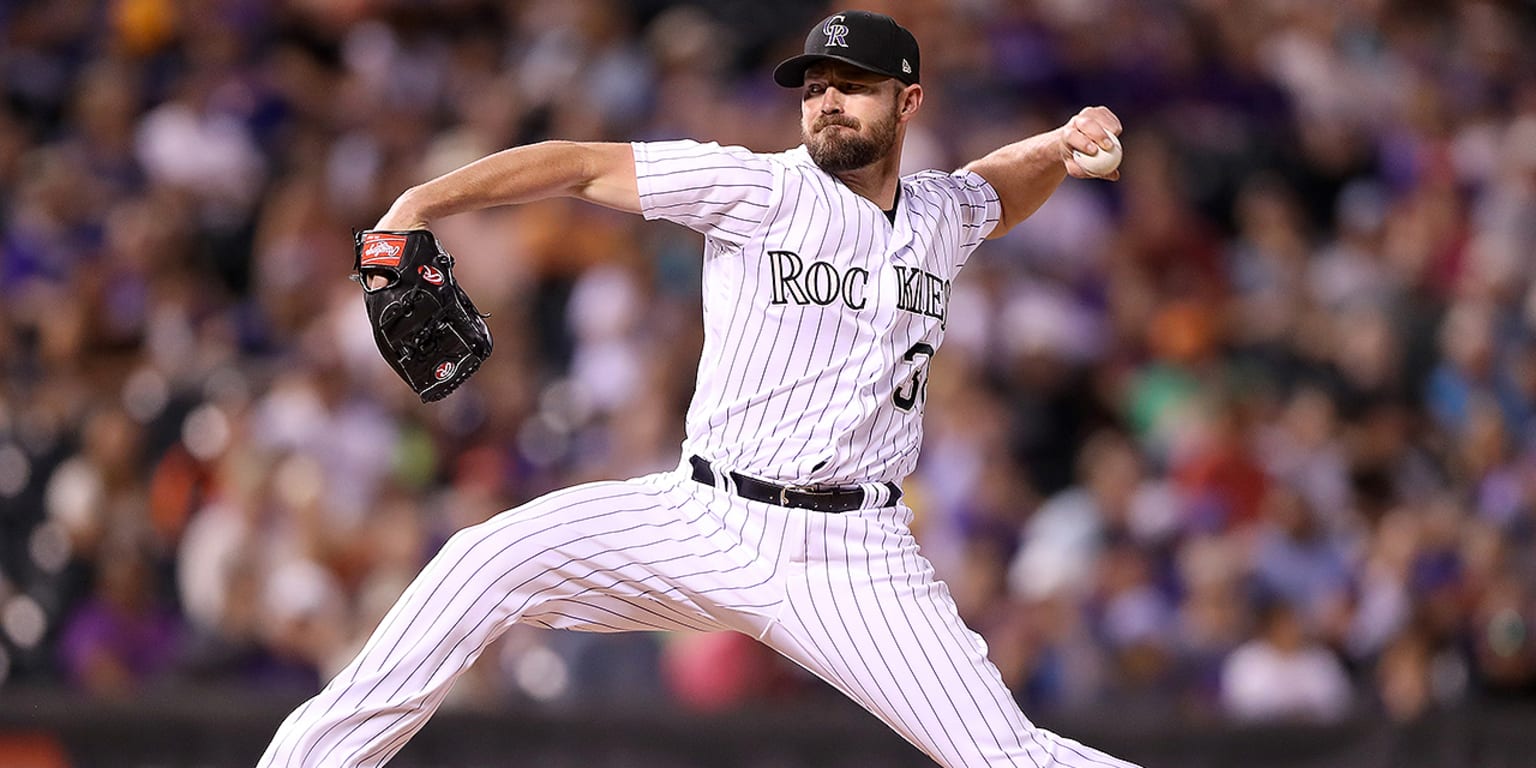 Rockies' Mike Dunn appears in 500th game