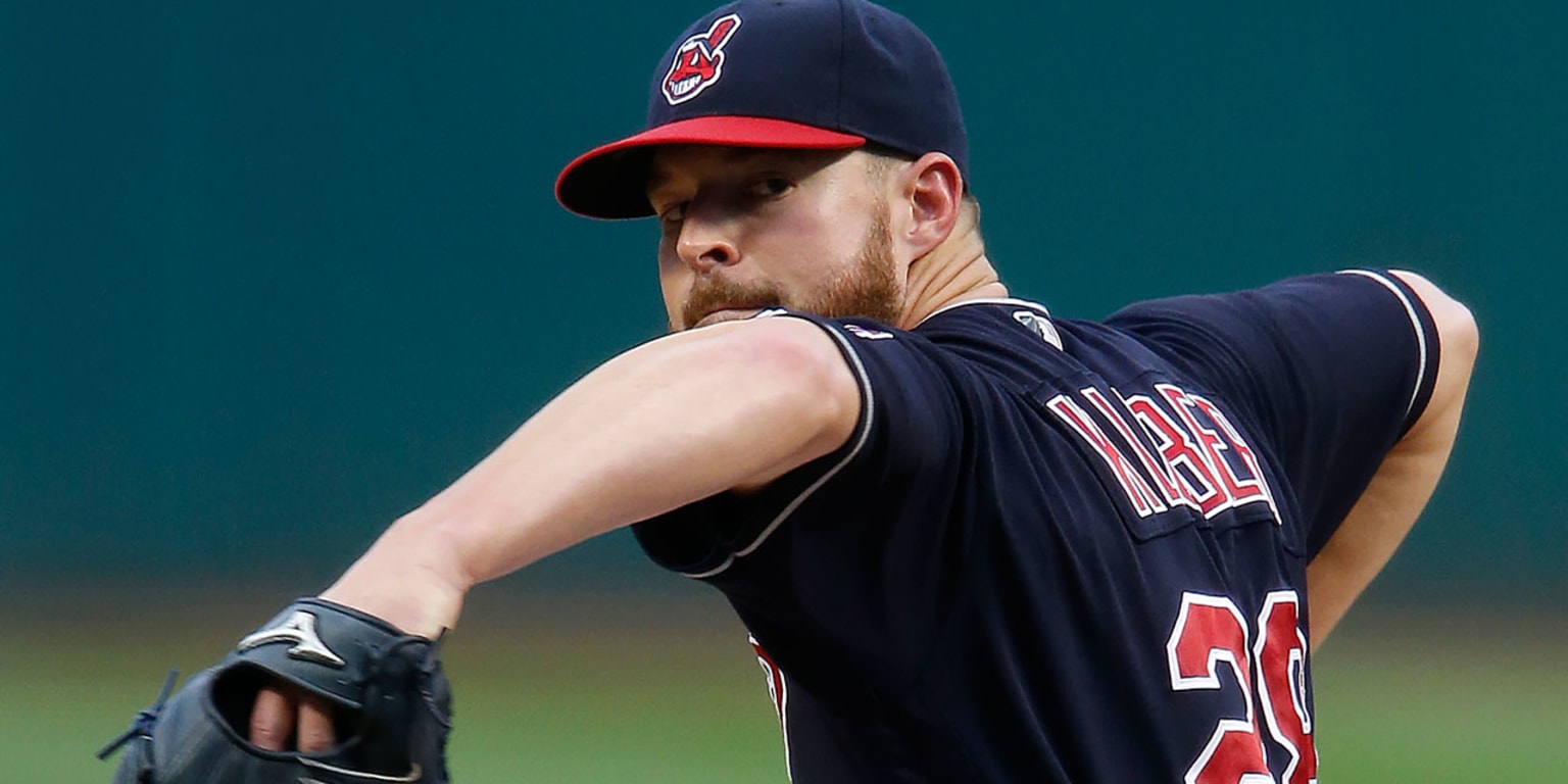 Corey Kluber strikes out 11 in Indians' win