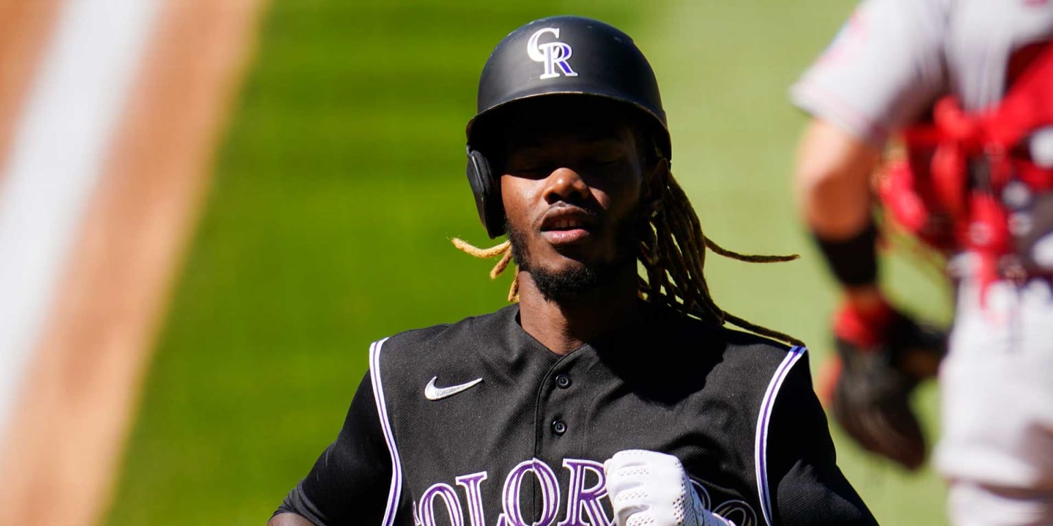 Raimel Tapia exits with dizziness vs. Angels