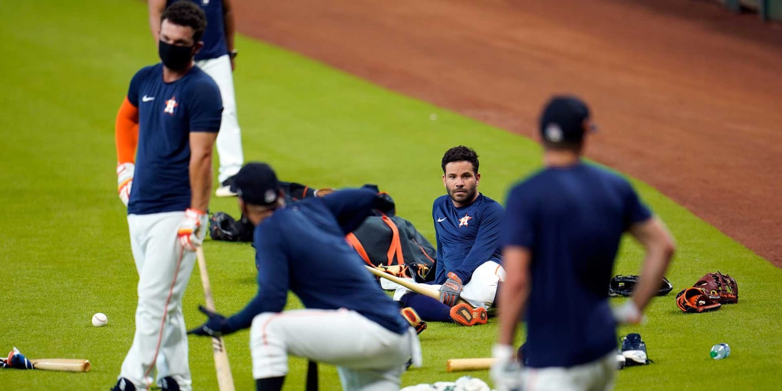 Astros to play exhibition games against Royals