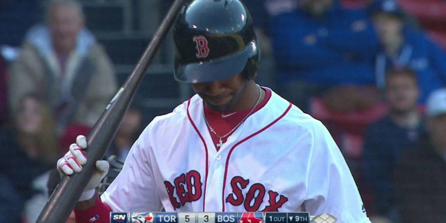 Chris Young strikes out against Roberto Osuna