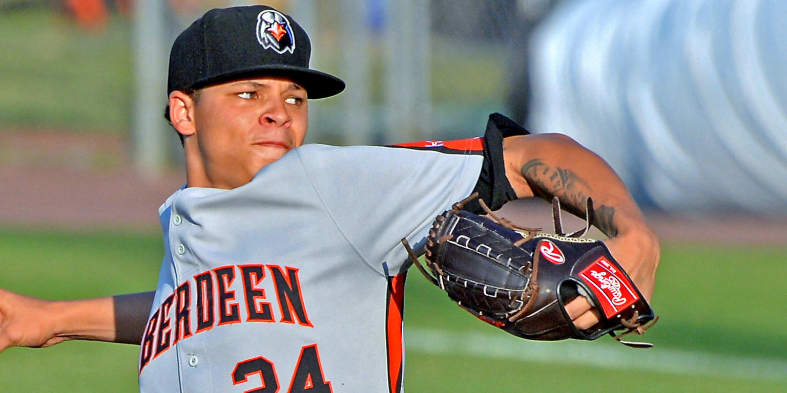 Rays trade Tim Beckham to Orioles for prospect