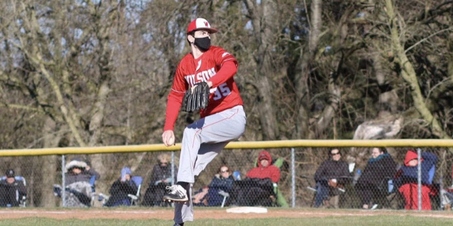 Luke Holman drafted by Blue Jays in 2021