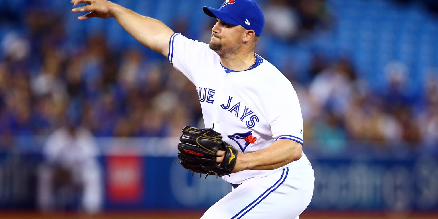 Zack Godley, Tigers agree to deal