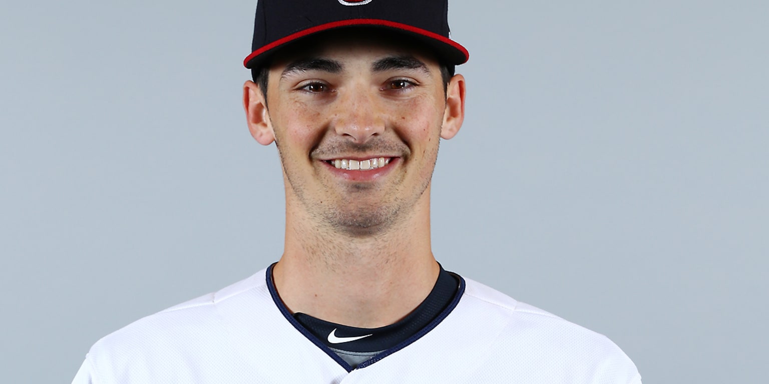 Phillies promote Hoby Milner, Cameron Perkins