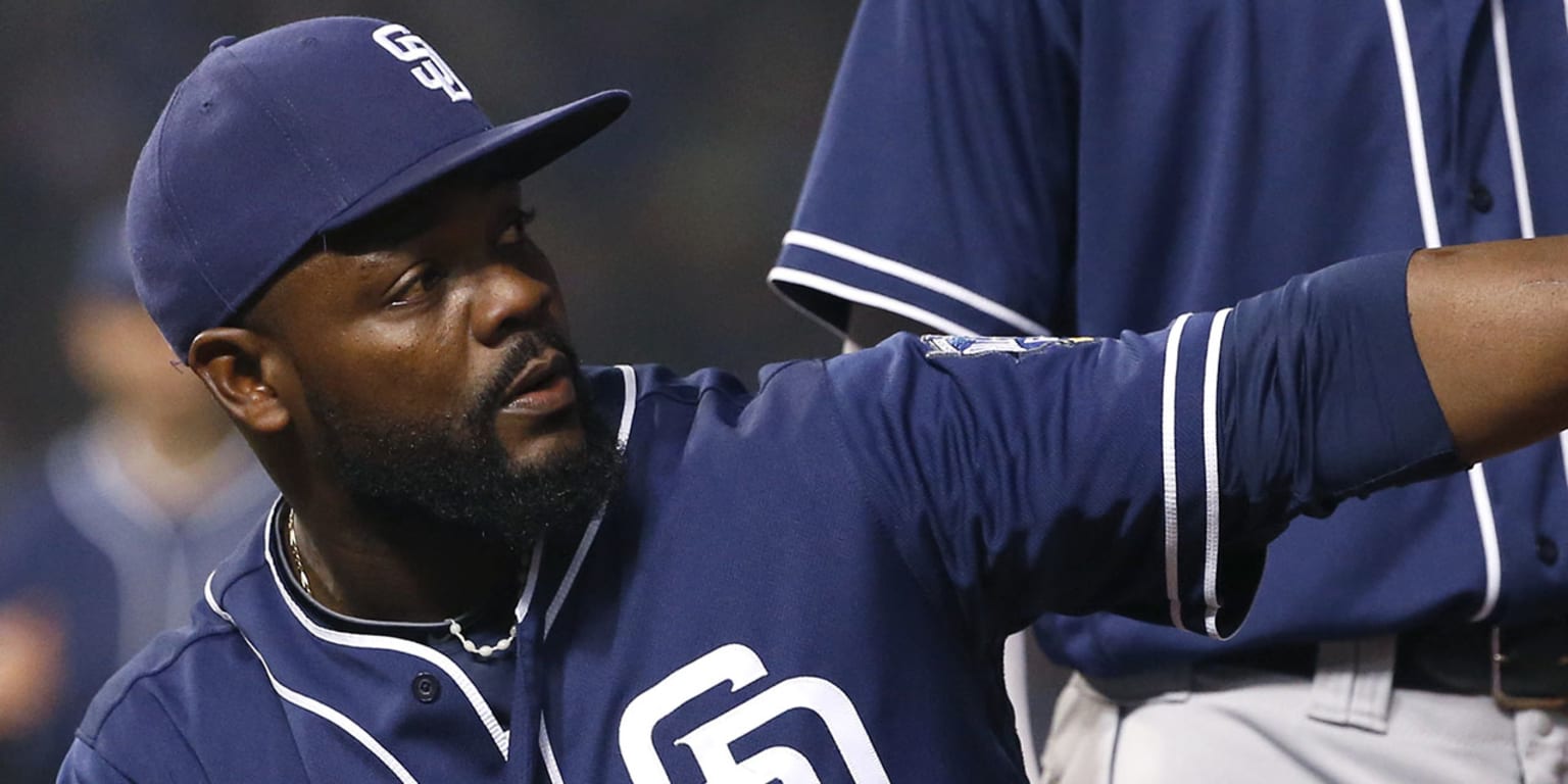 Jones rooting for Rodney to break record