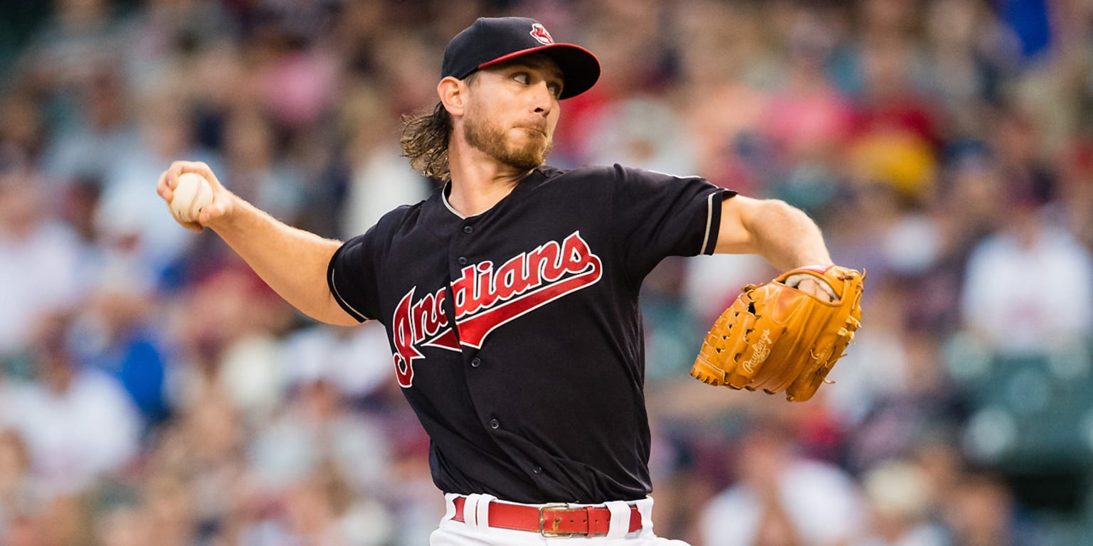 Josh Tomlin stepping up for Indians' rotation