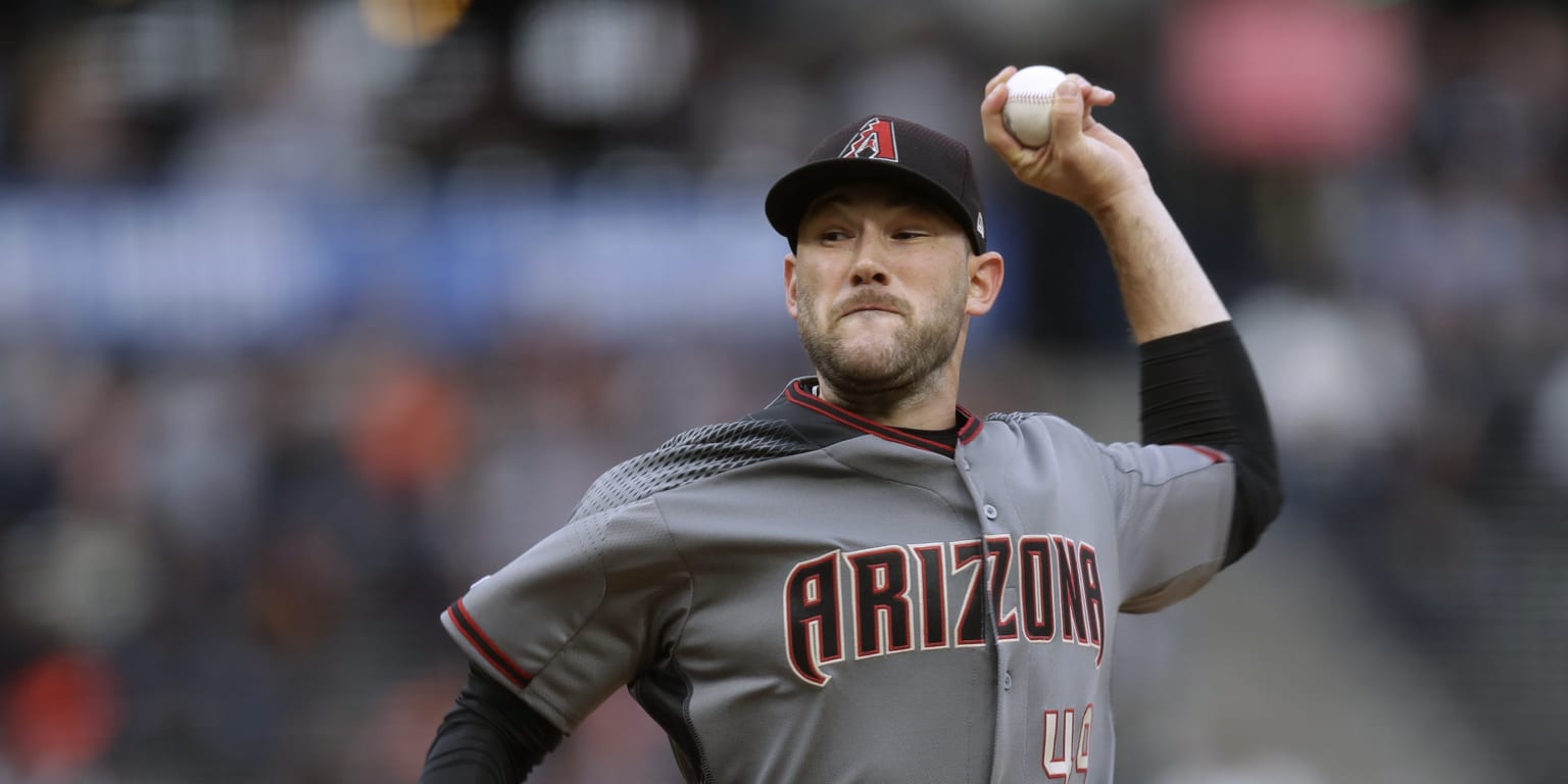 Alex Young gets win in Major League debut