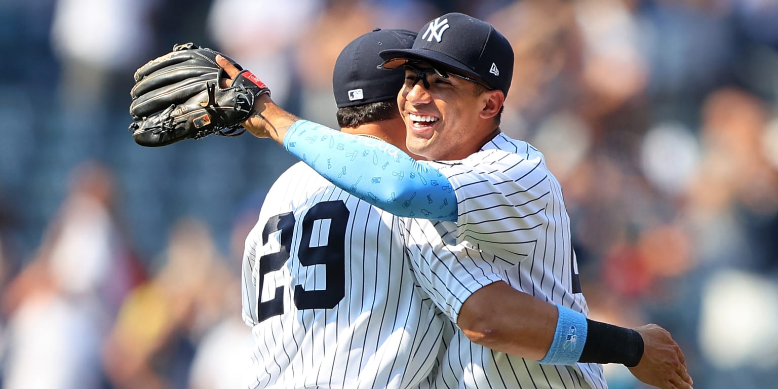 Yankees triple play is Play of the Week