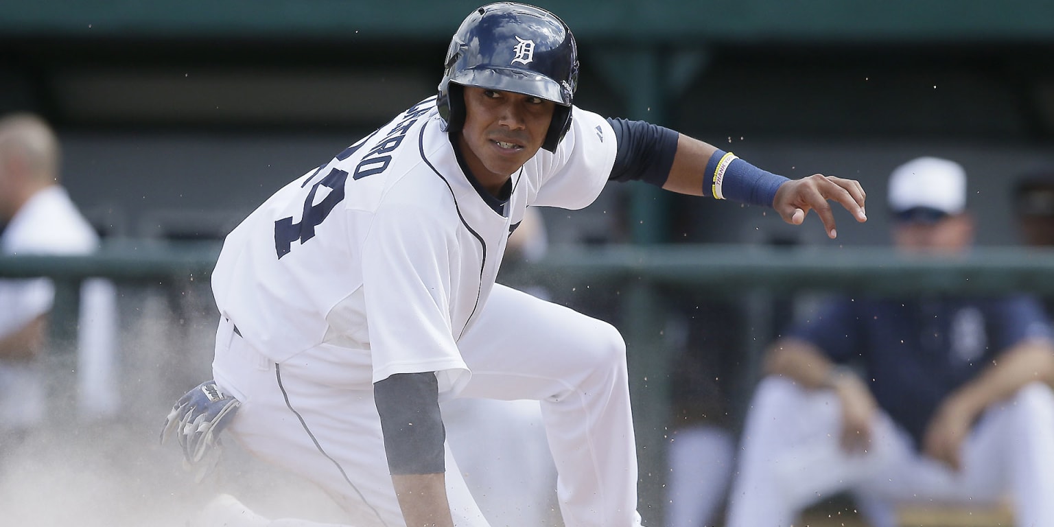 Harold Castro making big league debut at short