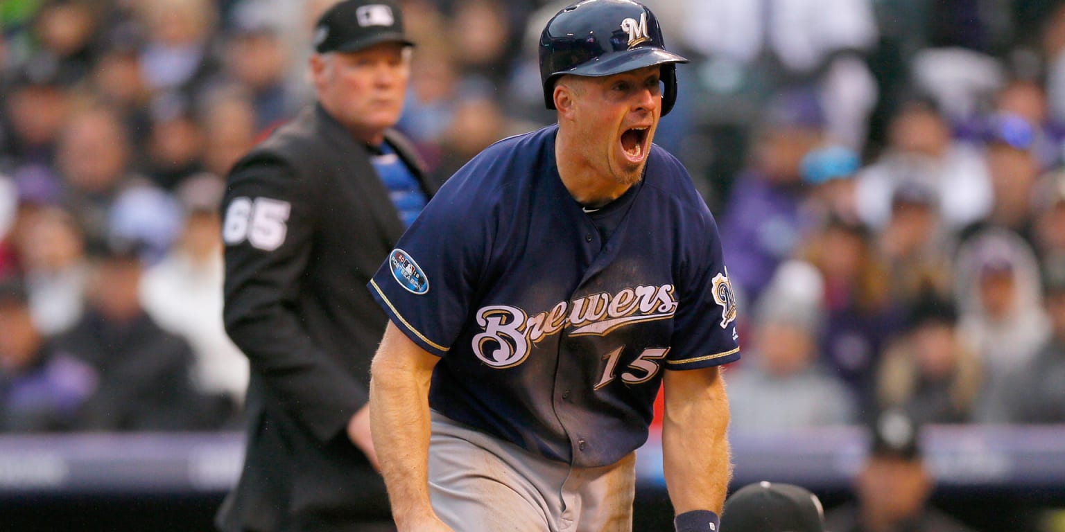 Erik Kratz signs 1-year contract with Brewers