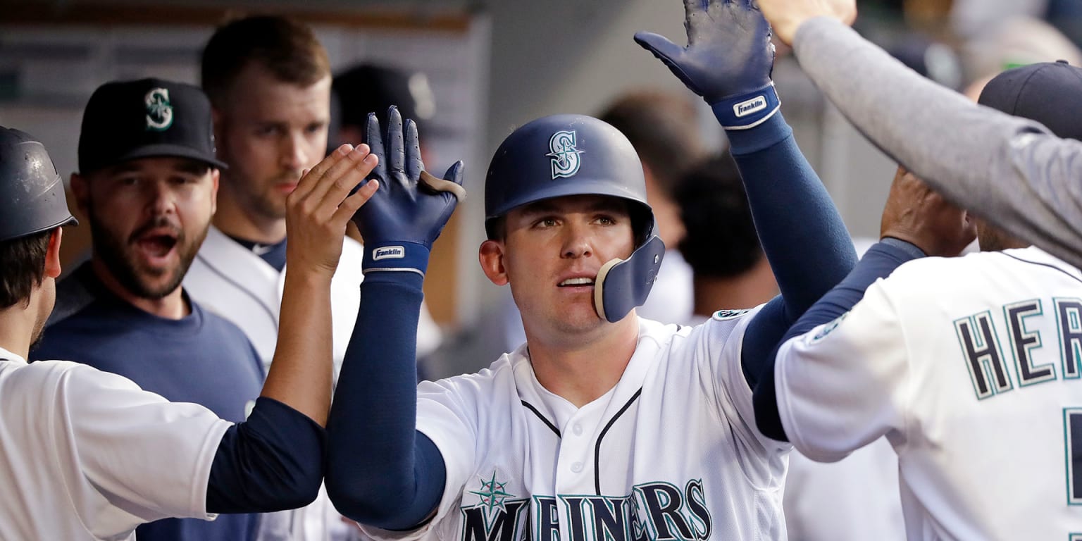 Ryon Healy homers for 4th time in 4 games