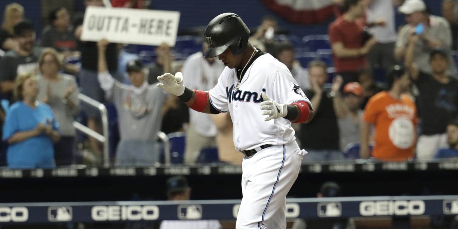 Starlin Castro shines as Marlins comeback falls short