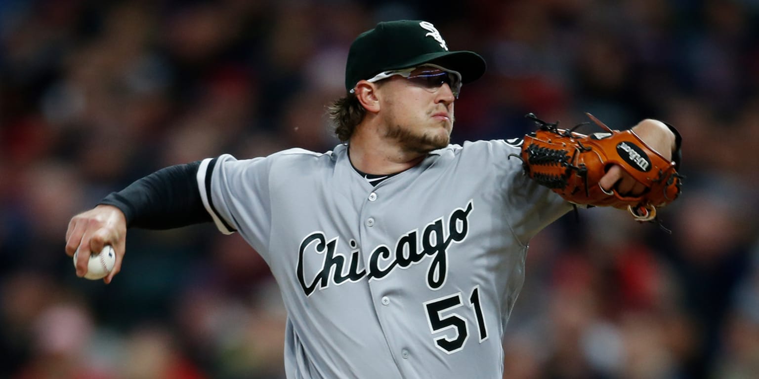 White Sox rookie Carson Fulmer finishes strong