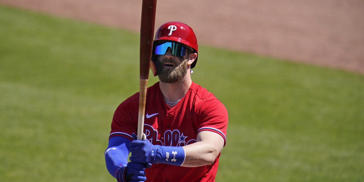 Bryce Harper first 2021 Spring Training start in right field