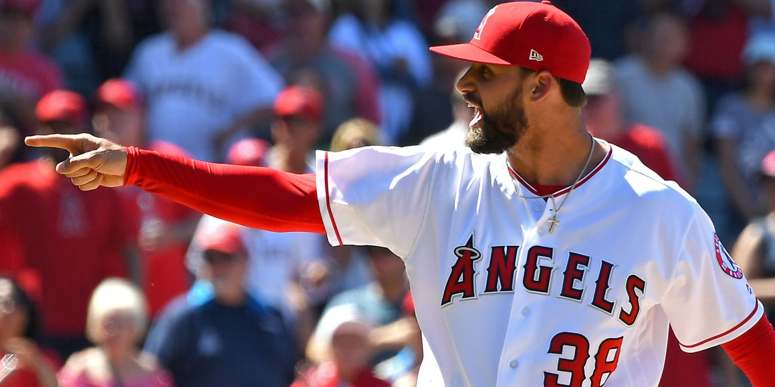 Inbox: Will Angels sign another reliever?