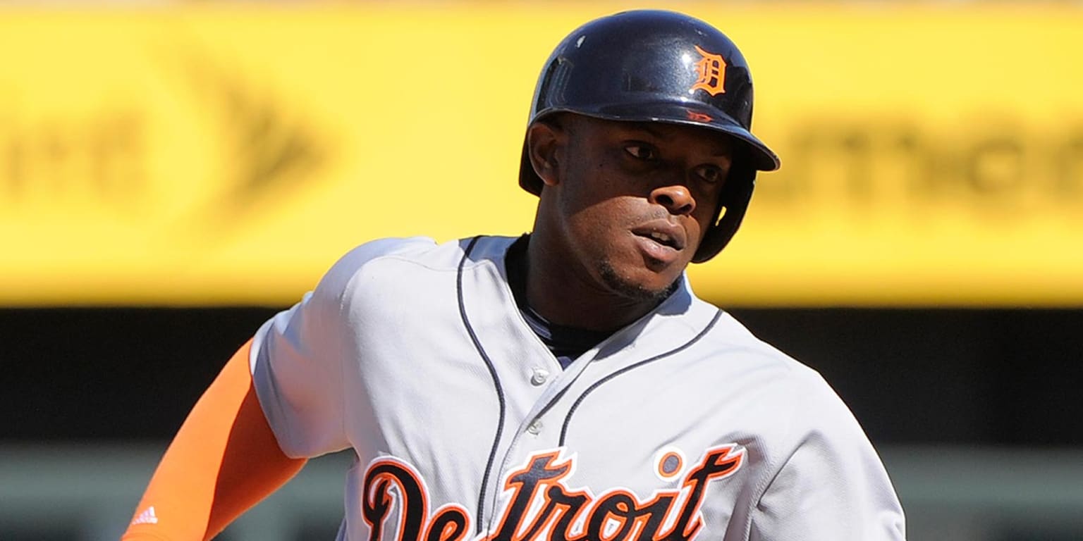 Justin Upton out of lineup with calf strain