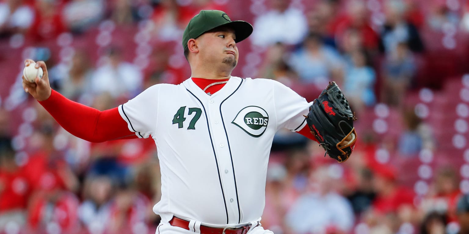 Sal Romano struggles again in start