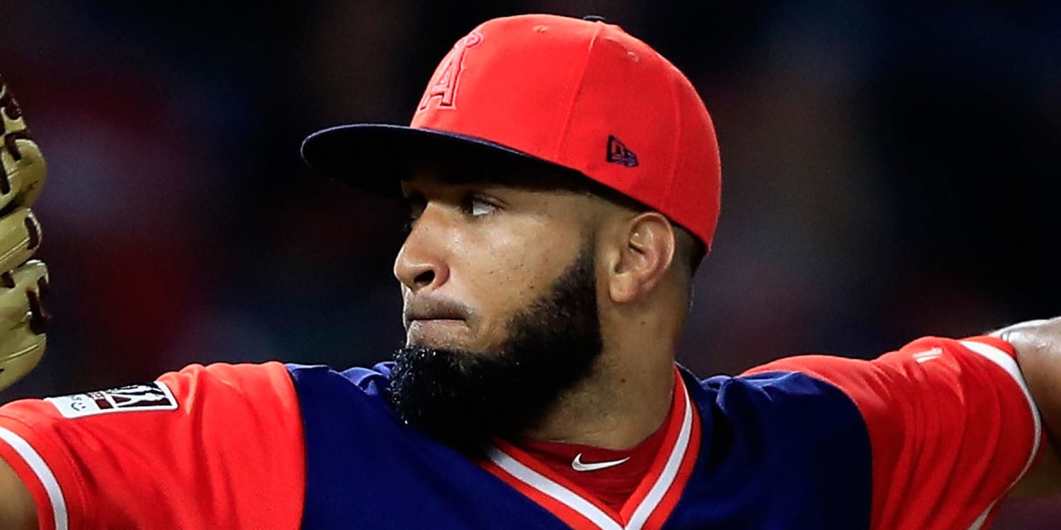 Gigantes adquieren a Williams Jerez desde Angels