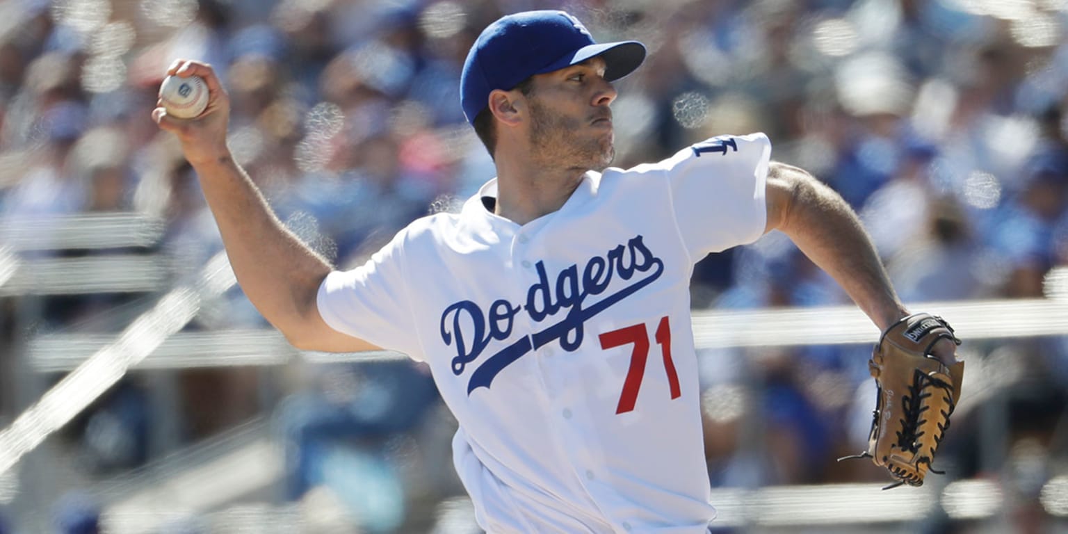 Dodgers reliever Josh Ravin headed to DL