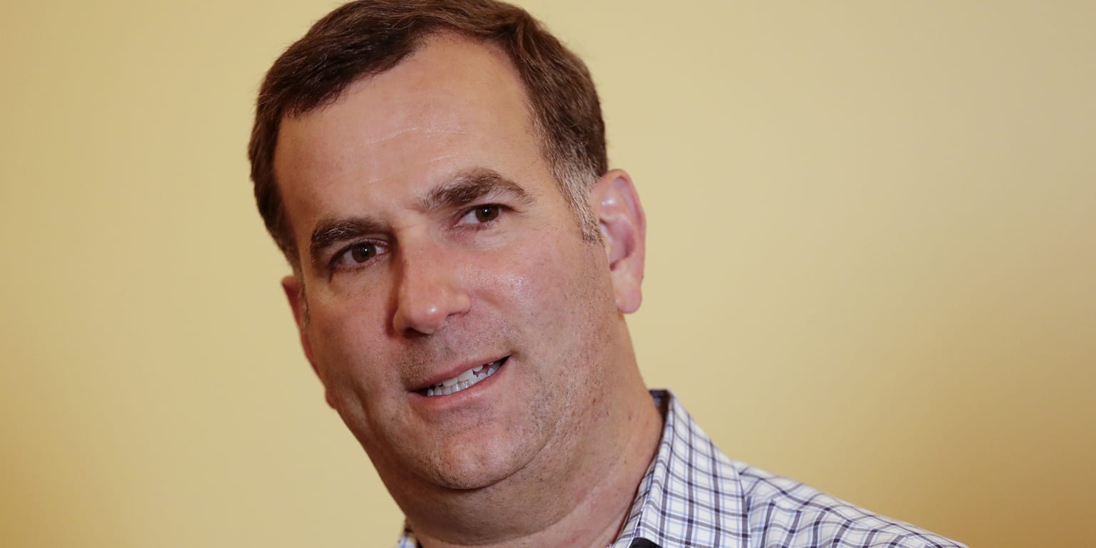 Rick Hahn addresses Hot Stove season, rumors