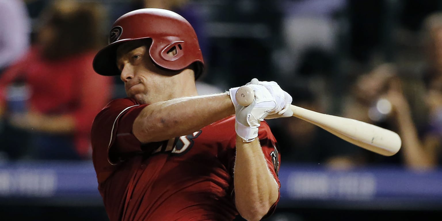 Aaron Hill front-runner for Brewers' 3B job