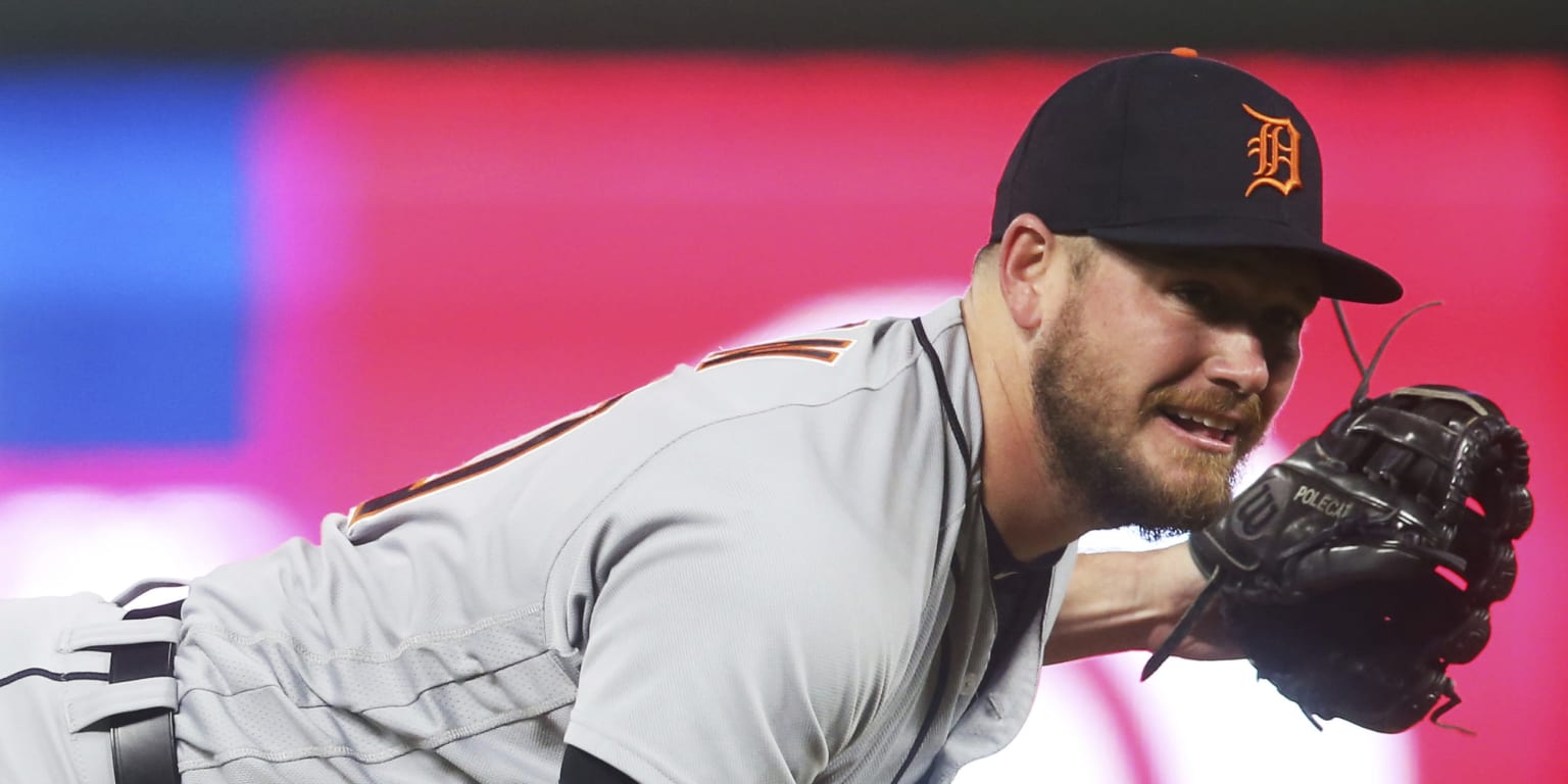 Tigers Alex Wilson lives in Spring trailer