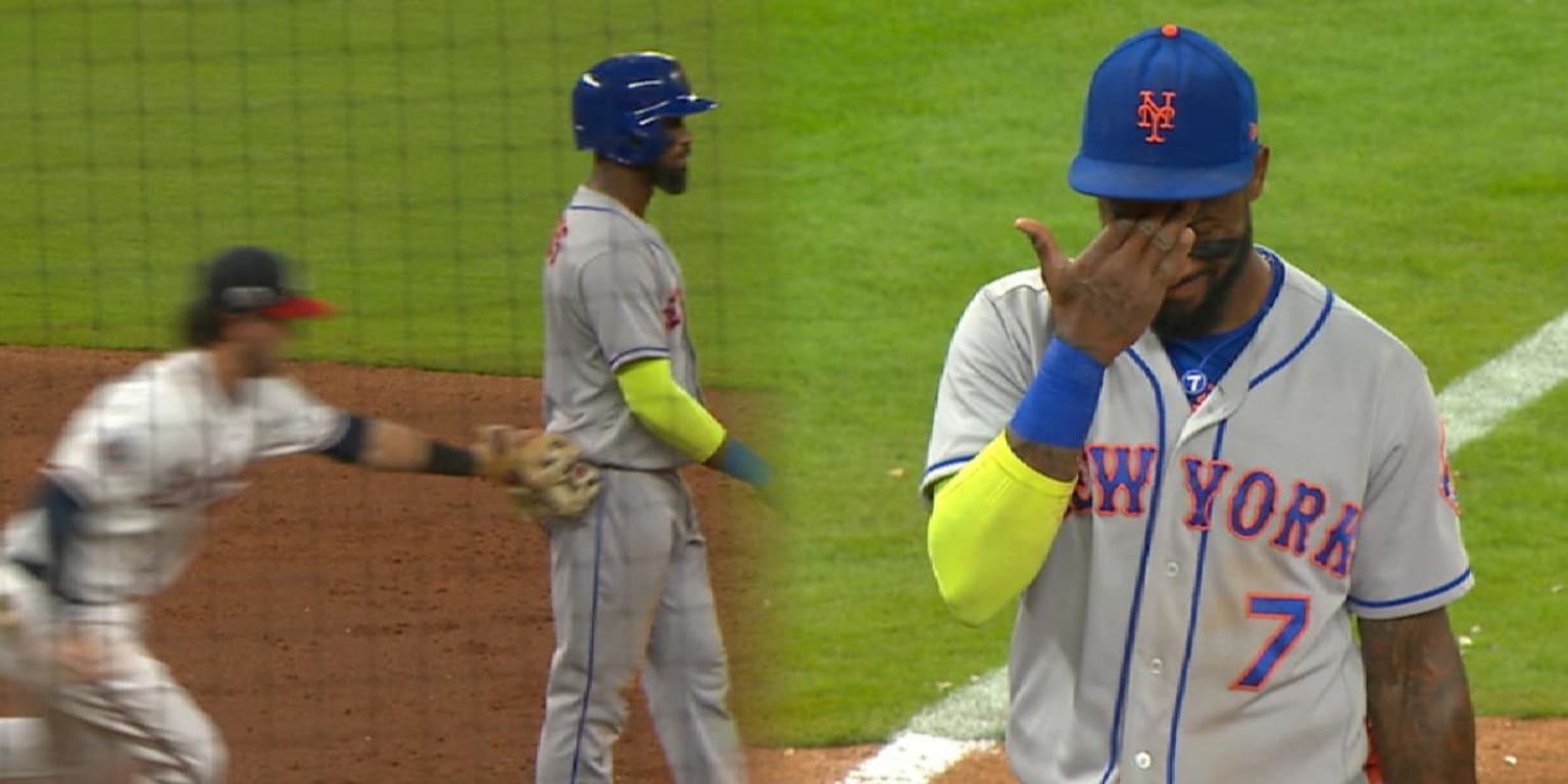 Dansby Swanson and Nick Markakis teamed up to catch Jose Reyes napping ...