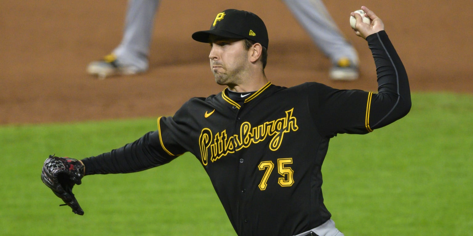Austin Davis has opportunity with Pirates