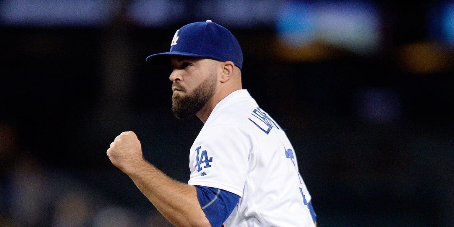 Adam Liberatore sets Dodgers scoreless record