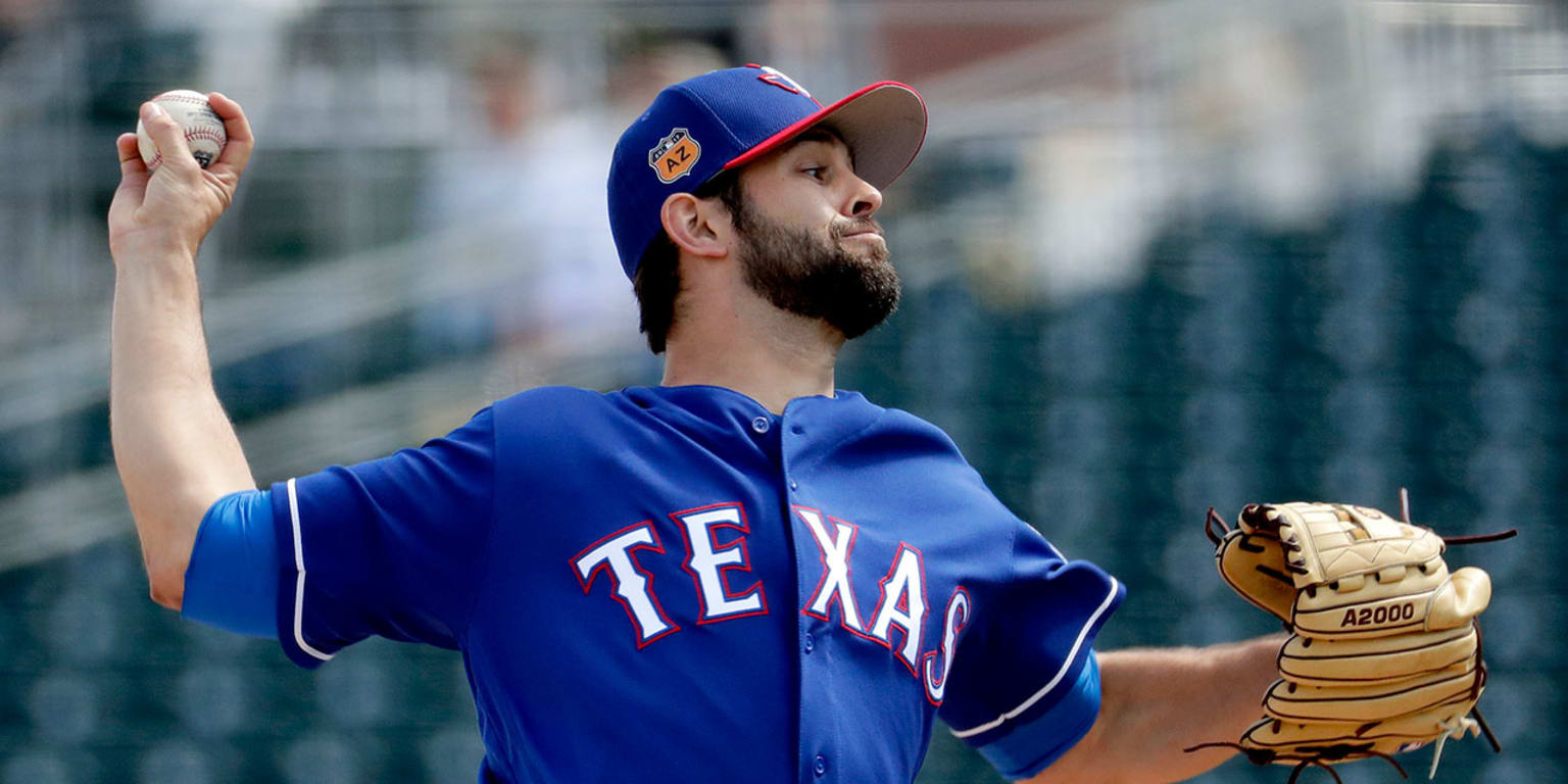 Nick Martinez pitching for Rangers' rotation