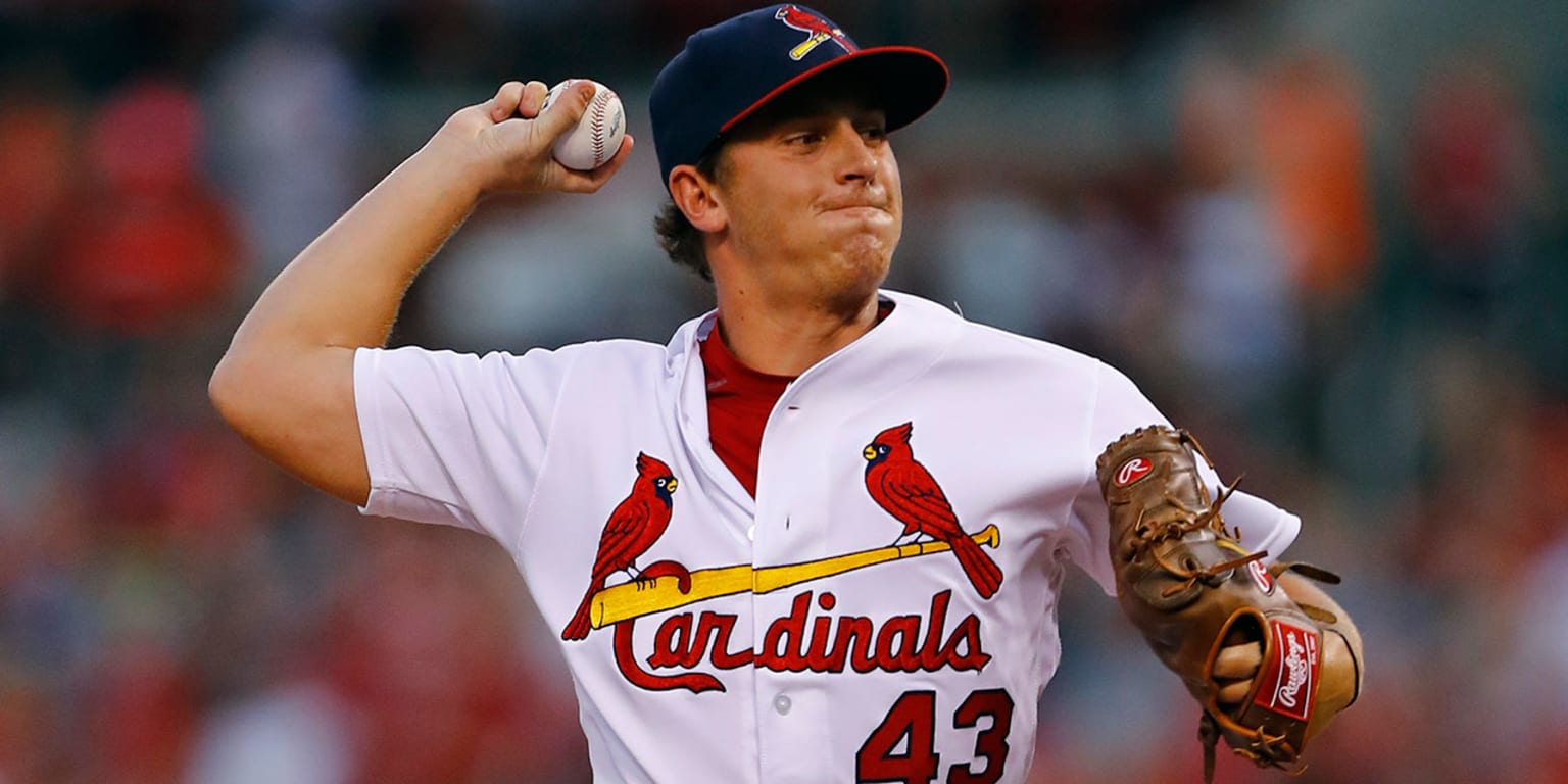 Cardinals non-tender Seth Maness, becomes FA