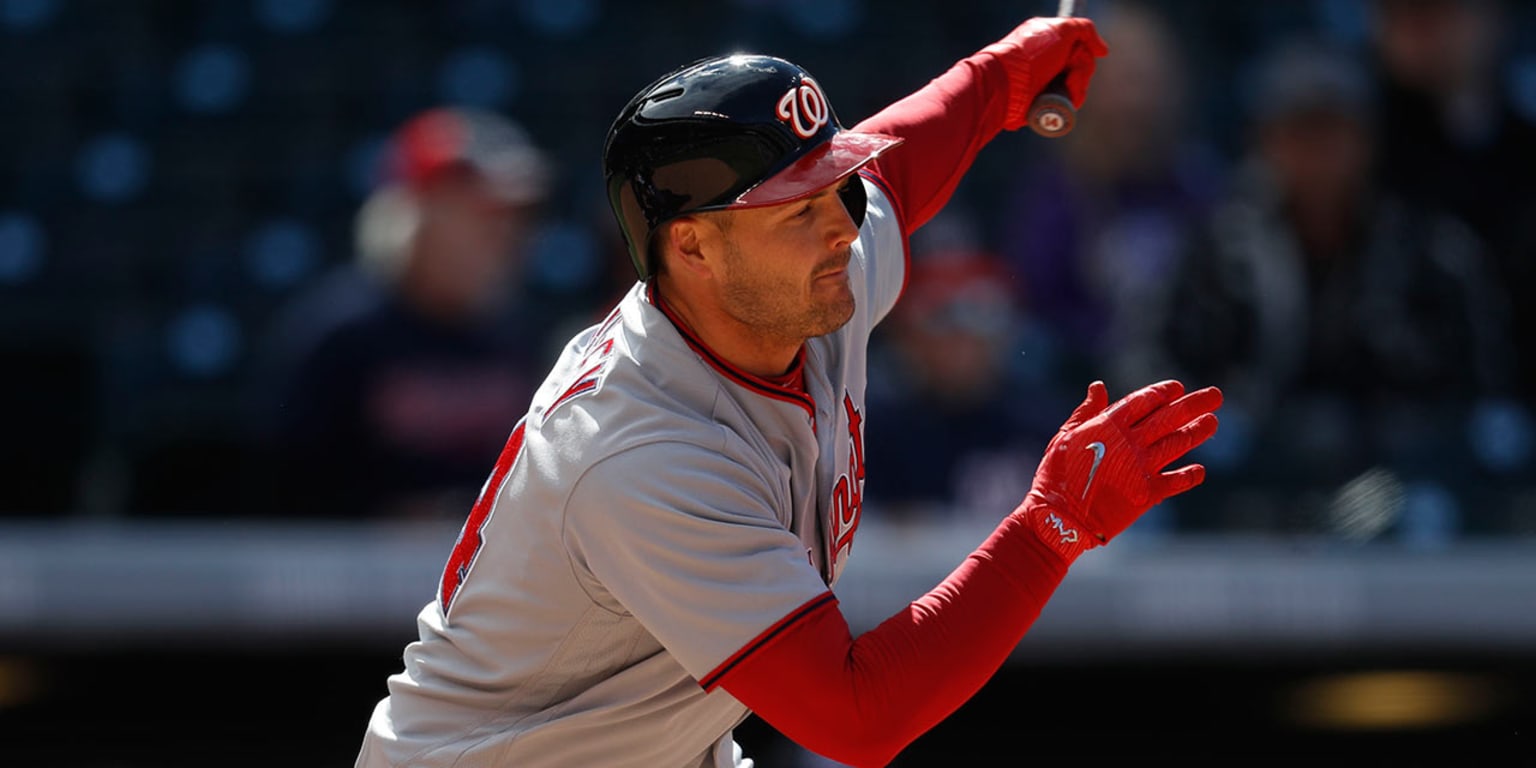 Nationals activate Chris Heisey from DL