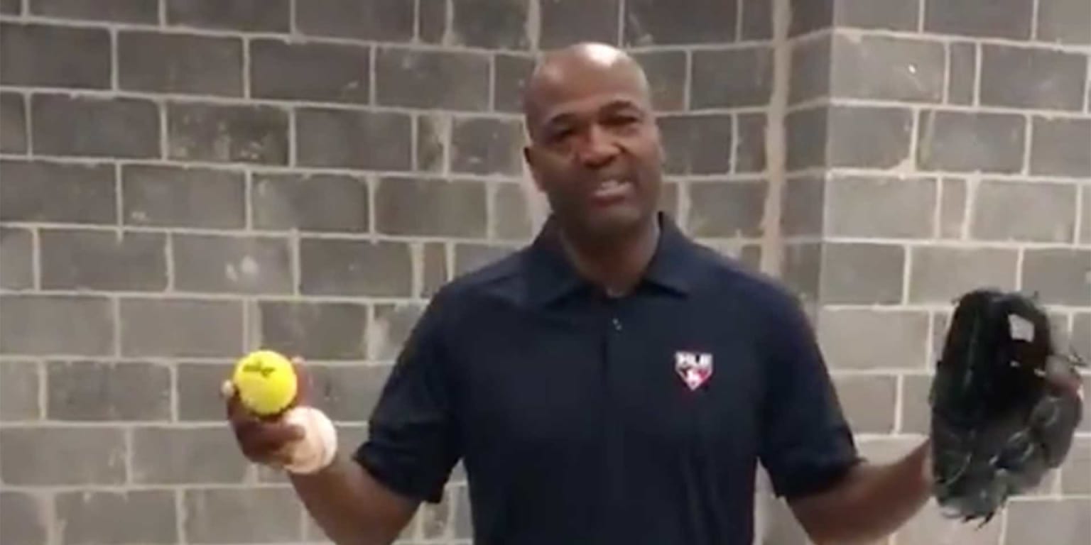 Harold Reynolds demonstrates at-home baseball drills