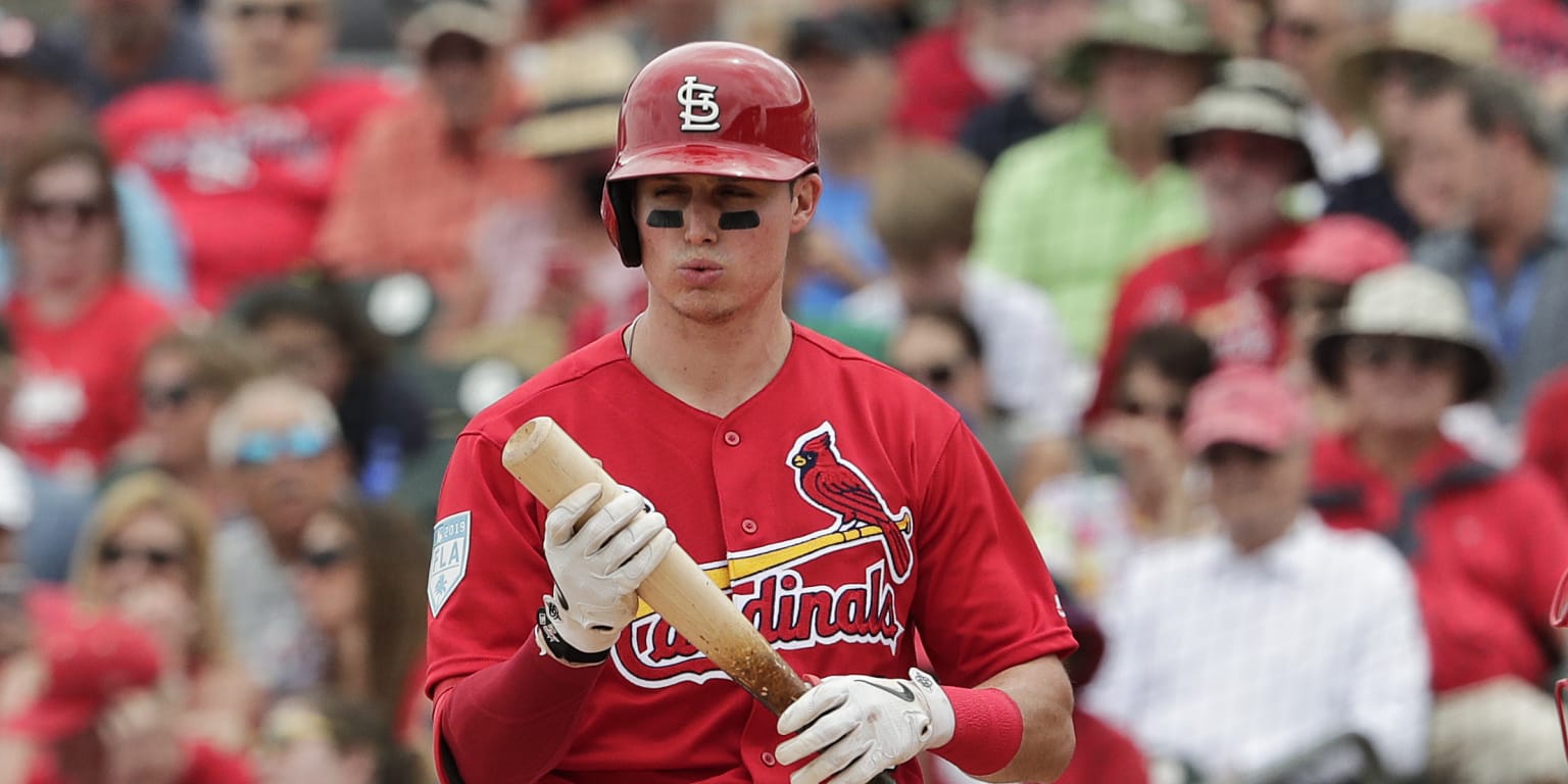 Cardinals recall Drew Robinson to add versatility