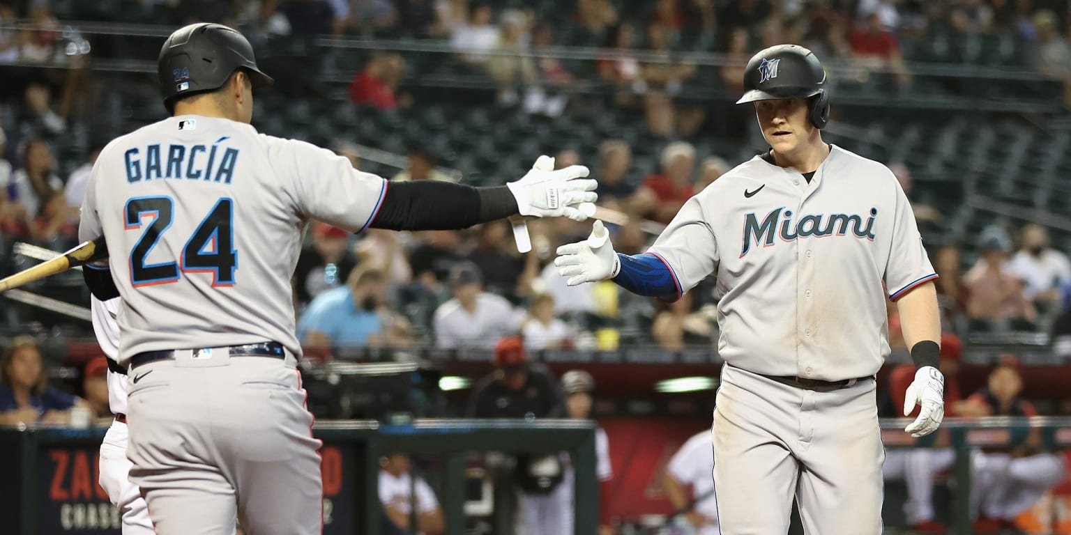 Marlins drop series opener to D-backs