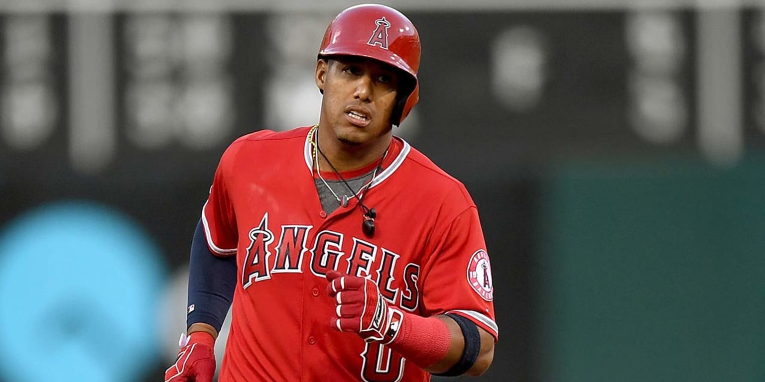 Angels' Yunel Escobar placed on disabled list
