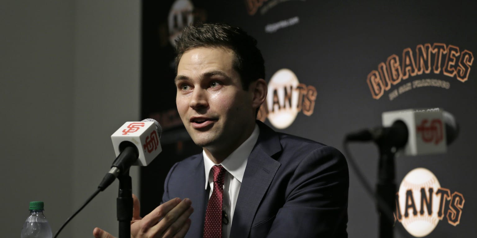 Scott Harris, new Giants general manager, introduced