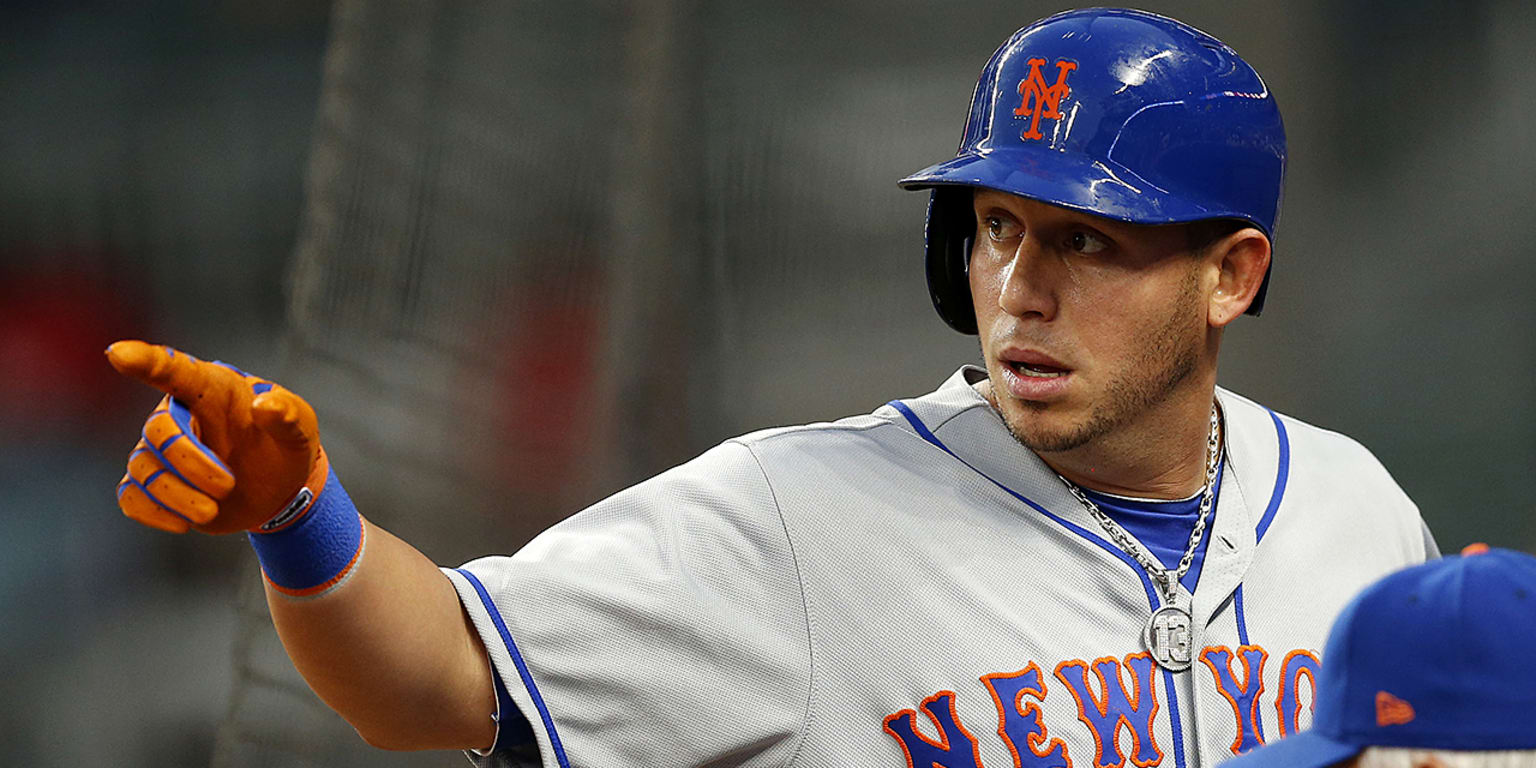 Asdrubal Cabrera on Mets bench with injury